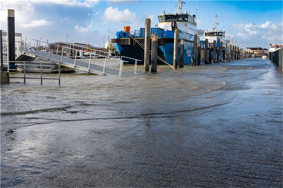 Norddeichs Strand war rechtzeitig geräumt