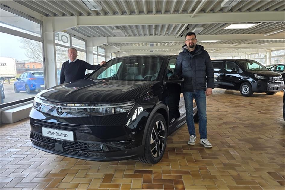 Der neue Opel Grandland betritt die Bühne